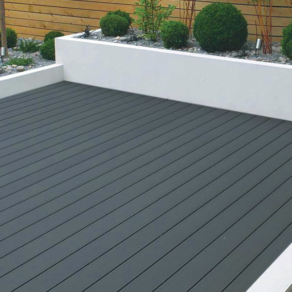 Alpha Decking: Composite Decking & Fencing - Essex and Surrey
